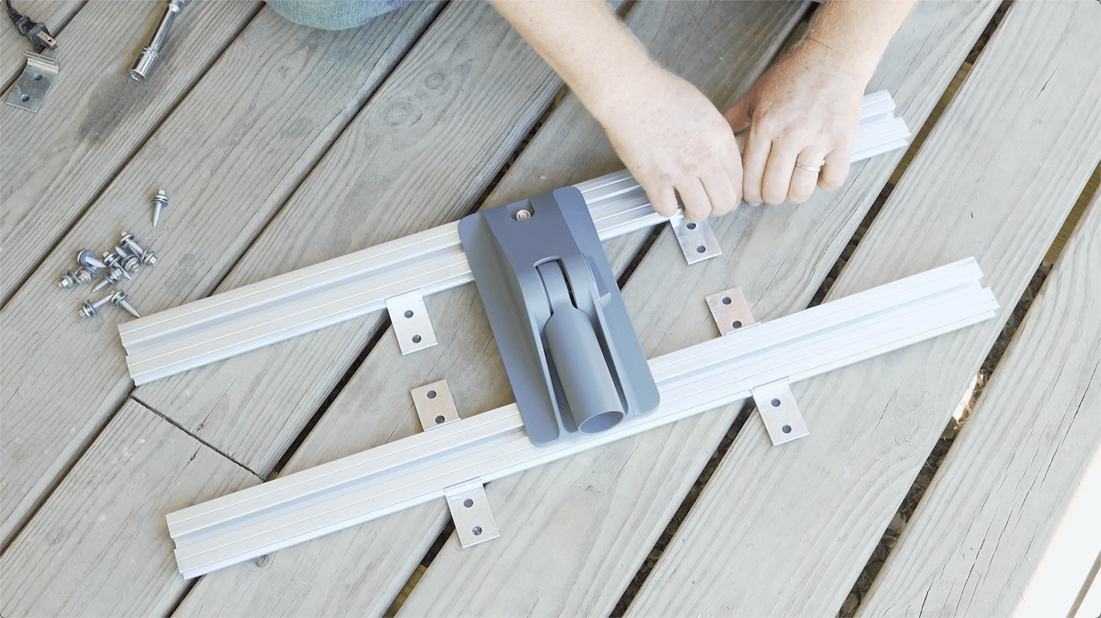 La mejor forma de montar una antena parabólica Starlink en su tejado ...